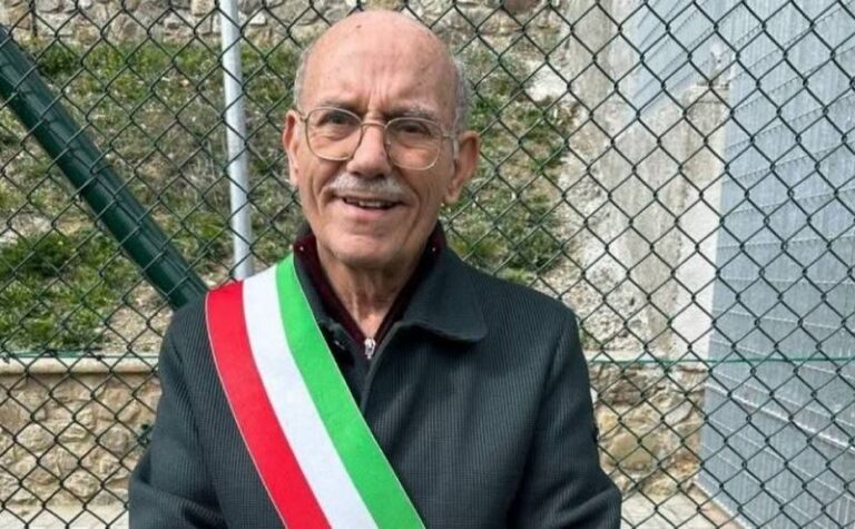 Francavilla Marittima in lacrime, l’intera comunità piange la morte del ...